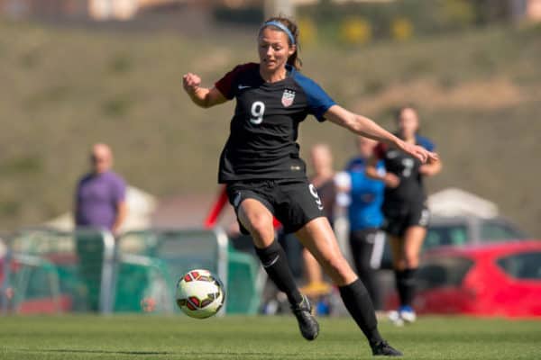Ashley Hatch Deserves NWSL Rookie of the Year Award - W2Mnet